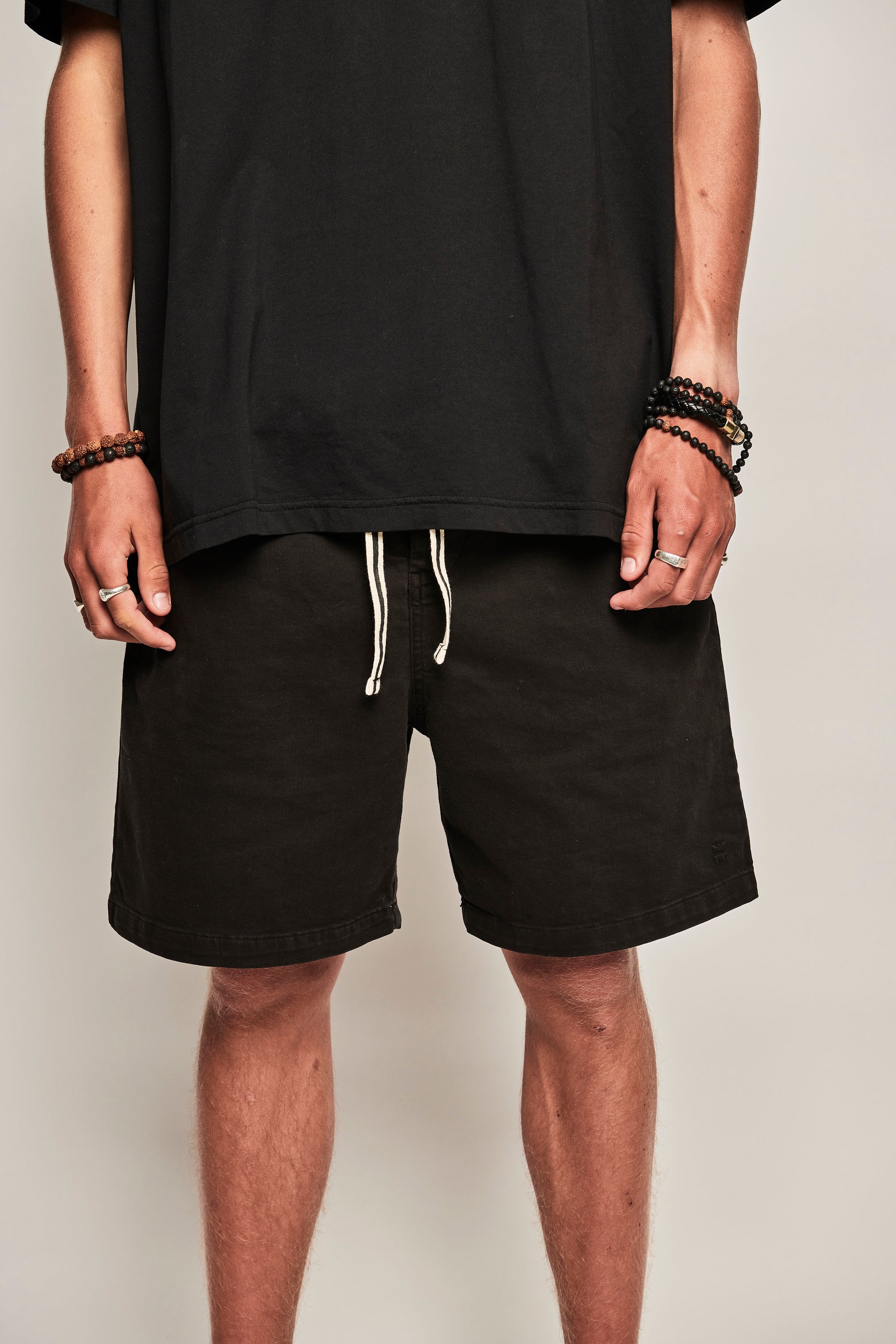 Tracey Short - Black – thewlfgng